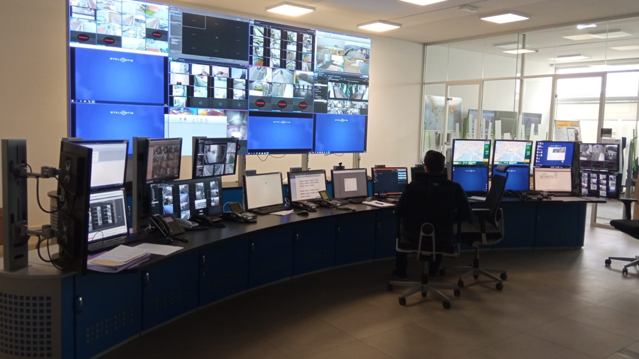 Control rooms for Oil & Gas Sector